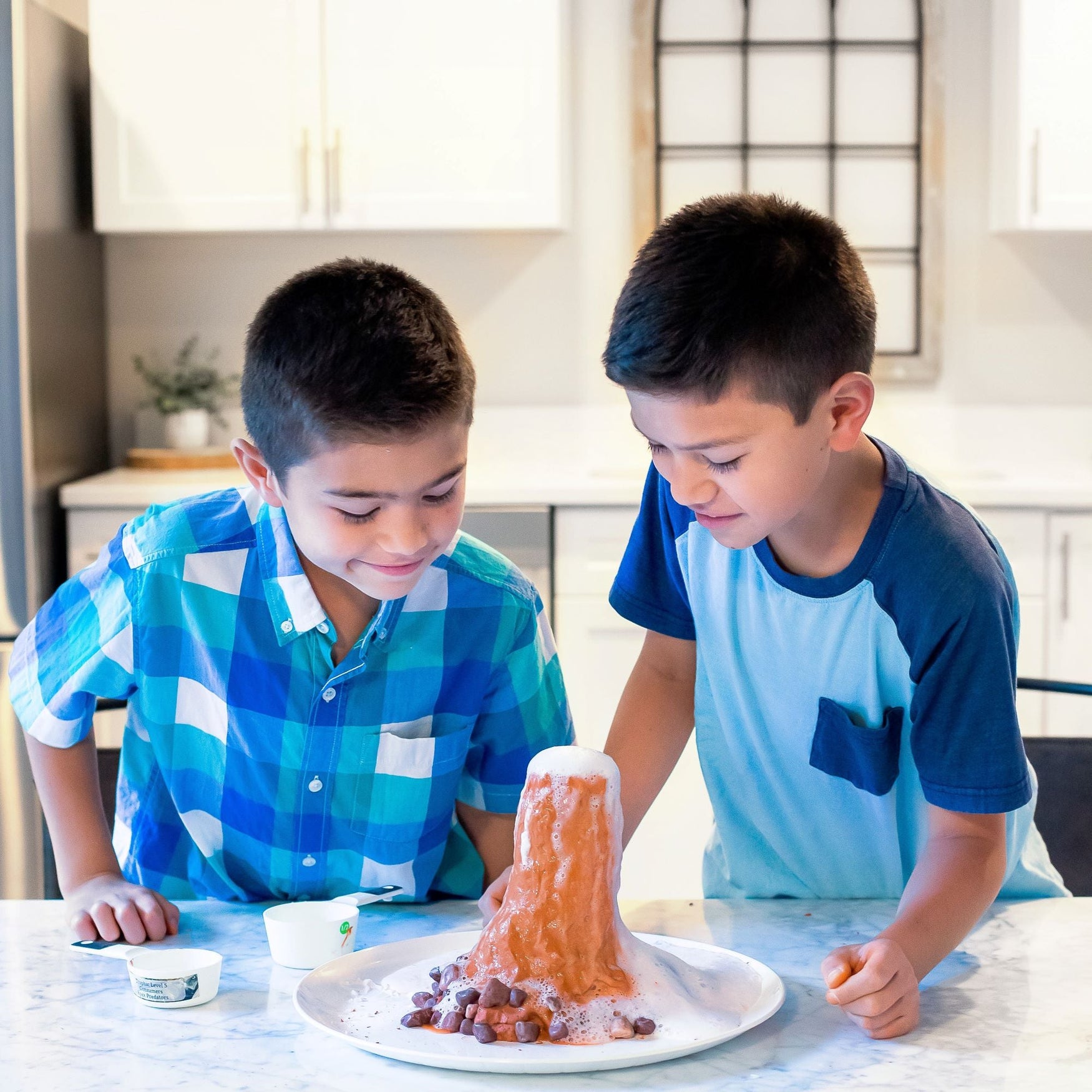 Building Homemade Volcanoes | The Good and the Beautiful